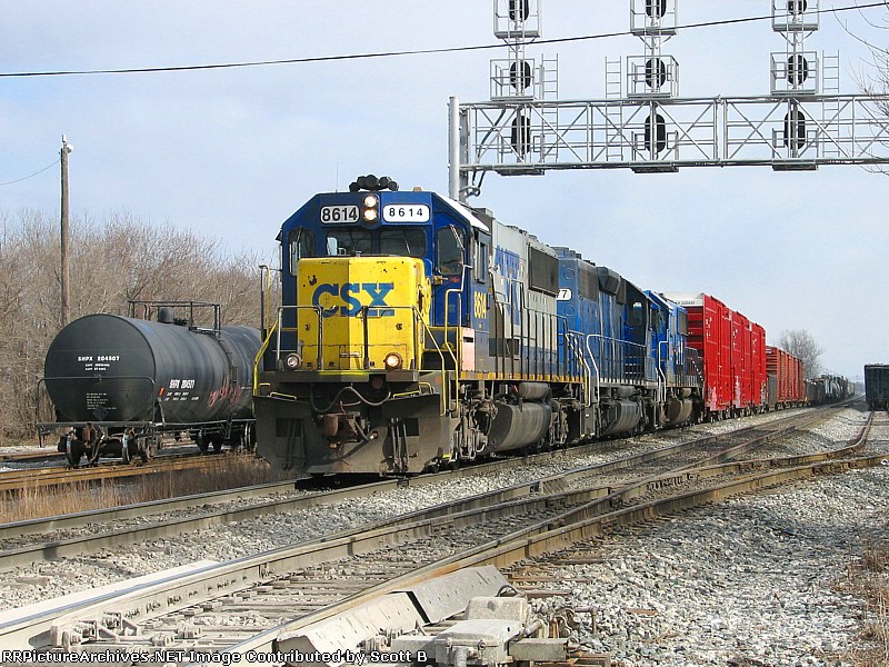 CSX 8614 Q397